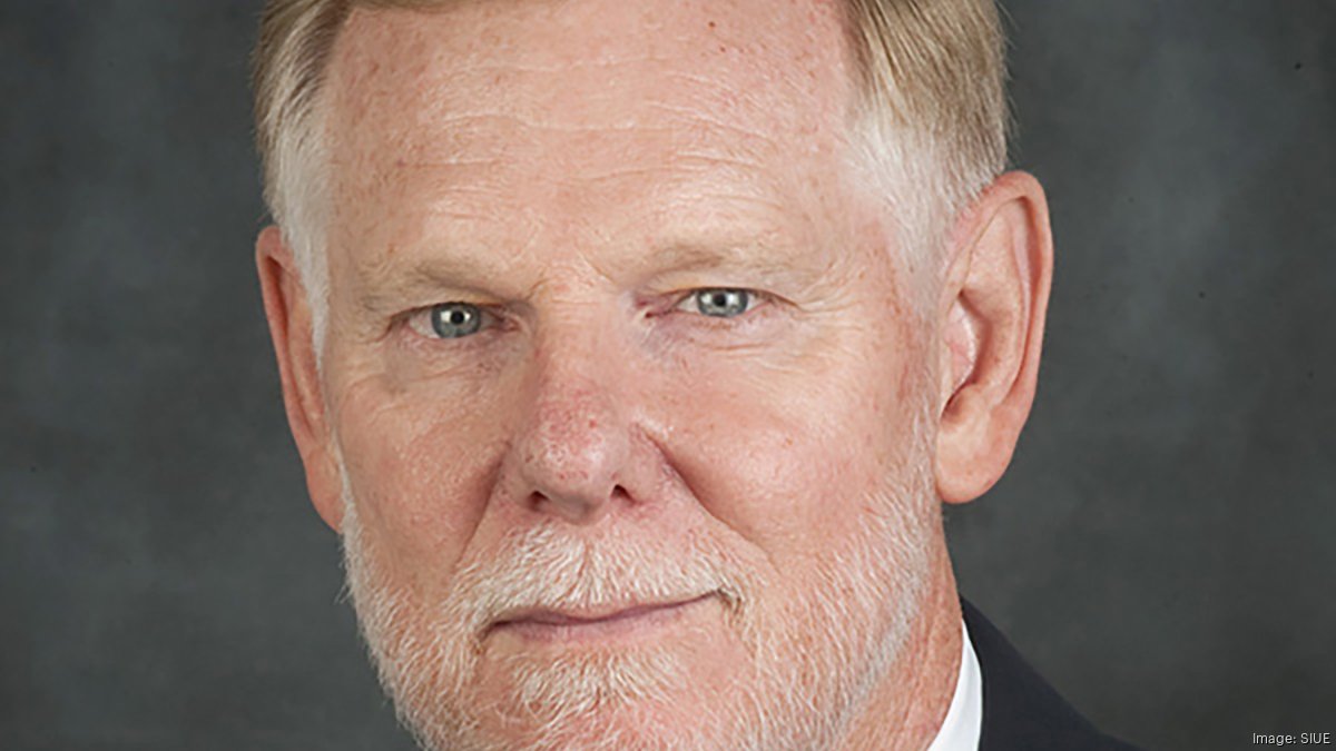 Vaughn Vandegrift, former SIUE chancellor, dies - St. Louis Business ...