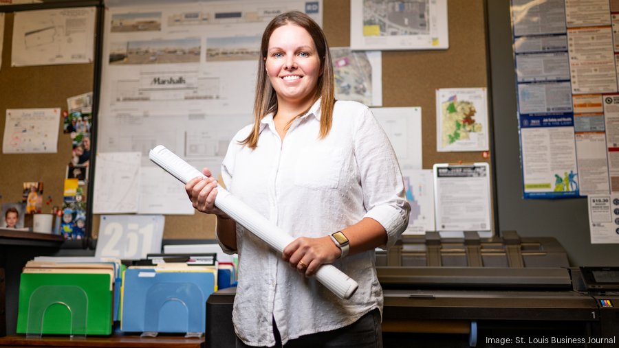 St. Louis Character: Broker Laura Jones is thriving in the family ...
