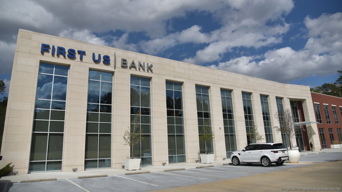 Warren Giardina named market executive with First US Bank - Birmingham ...