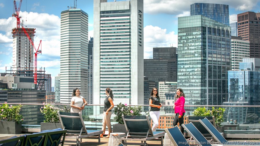 View from the top: Check out these Boston rooftop pools, bars and ...