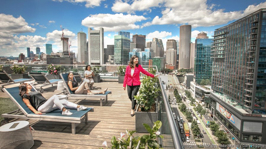 View from the top: Check out these Boston rooftop pools, bars and ...