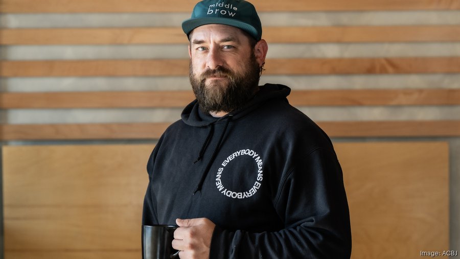 Fertile grounds: Chain coffee shops add local stores as competition ...