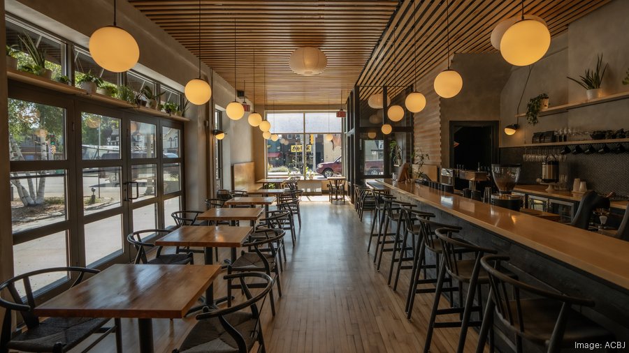 Fertile grounds: Chain coffee shops add local stores as competition heats up - Milwaukee ...