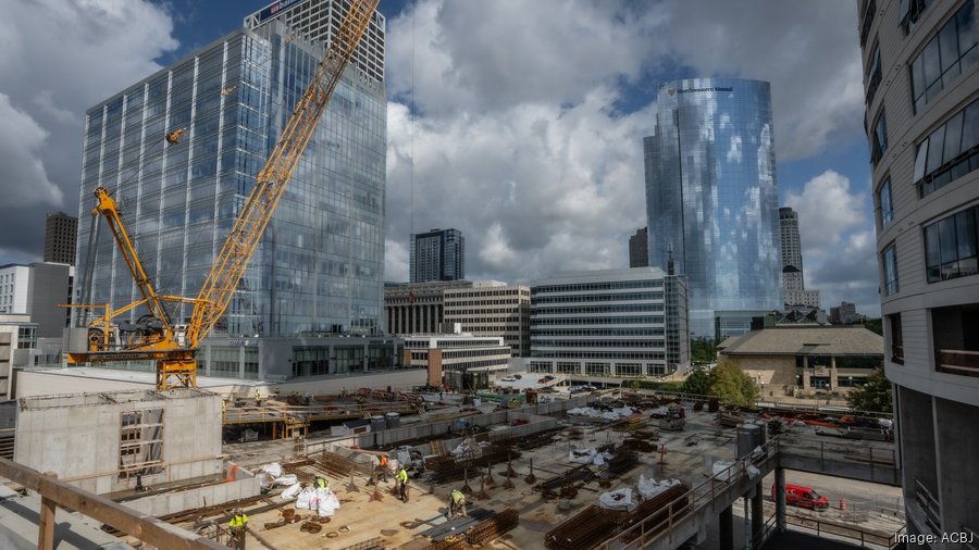 Exclusive look at construction of 44-story Couture on Milwaukee's ...