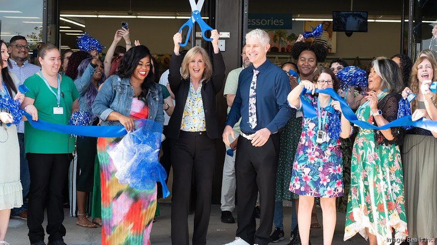 Bealls President Tianne Doyle embraces Florida vibes in store's ...