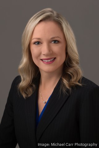 Cushman & Wakefield nabs three-broker team from Lee & Associates ...