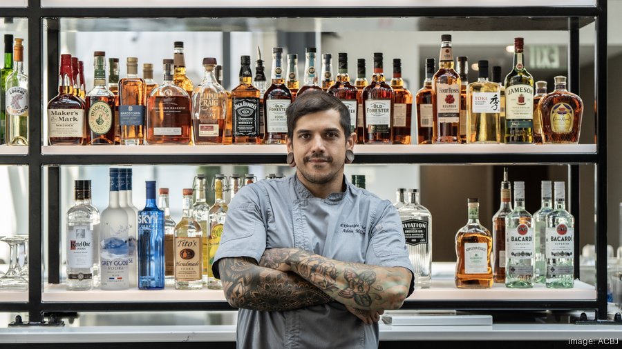 Riverside bar Vault opens at downtown Milwaukee office tower: Slideshow ...