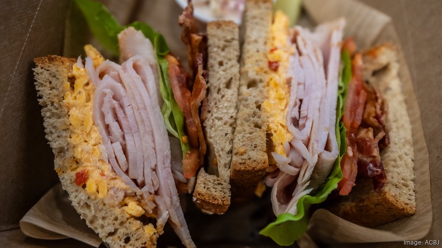 Riverside bar Vault opens at downtown Milwaukee office tower: Slideshow ...