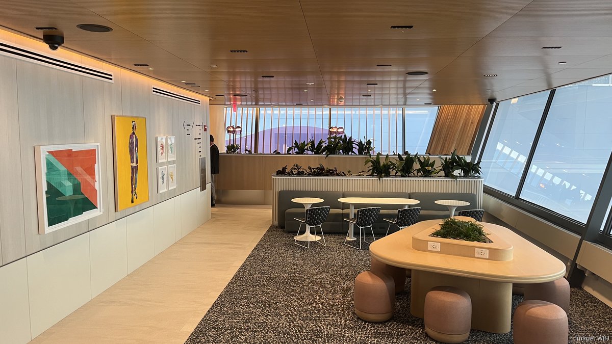 Capital One ready to open lounge at IAD - Washington Business Journal