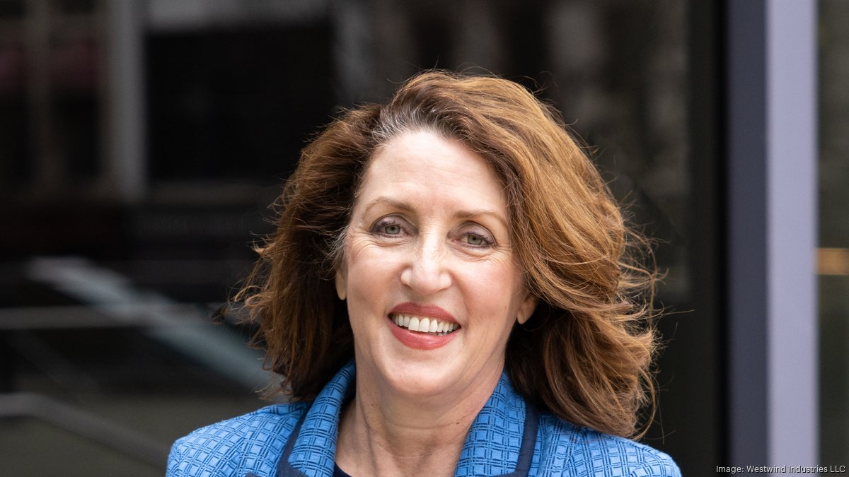 Louisville Ballet CEO Leslie Smart steps down ahead of 75th anniversary ...
