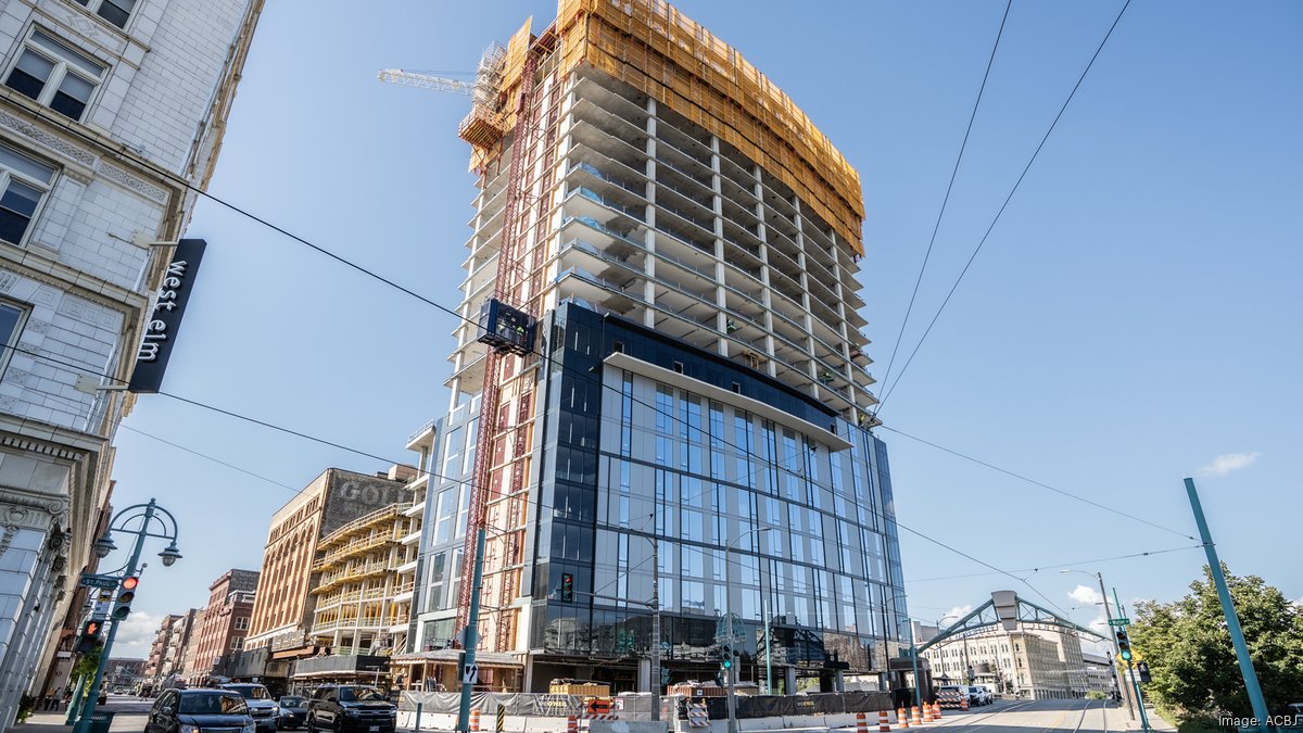 Exclusive look at construction of 31-story luxury apartment tower in ...