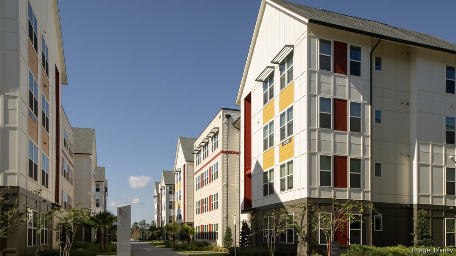 See inside Disney College Program at Flamingo Crossings Village ...