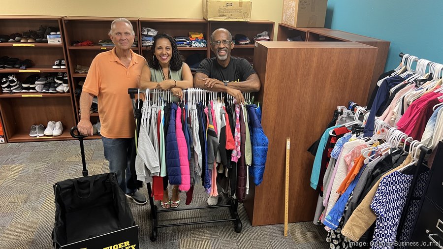 Rotary Club of Dr. Phillips gives back at Tangelo Park Elementary ...