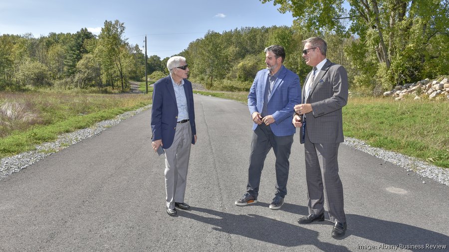 Riley Farm, with homes by Phinney Design Group, starts construction in ...