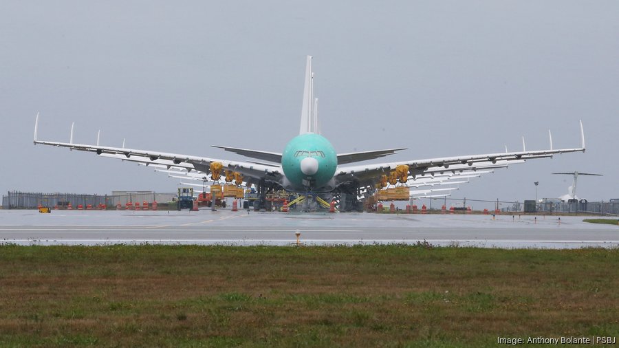 Boeing opens Dubai Airshow with big 777X, 787 Dreamliner orders - Puget ...