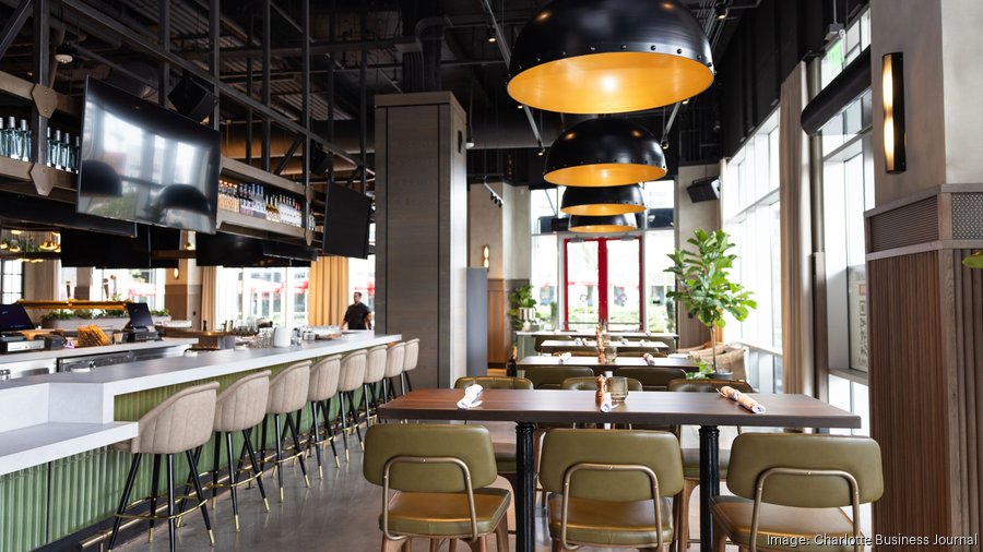 Culinary Dropout's South End restaurant marks East Coast debut ...