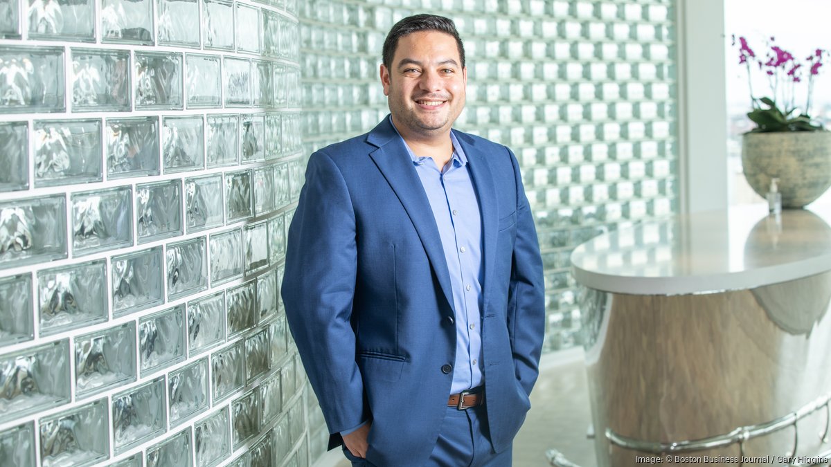 40 Under 40: Walter Diaz - Boston Business Journal
