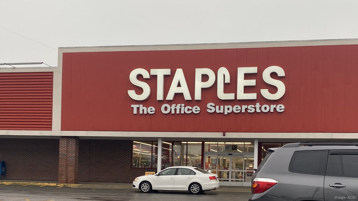 Staples to close in Minnetonka; Barnes & Noble planned for site ...