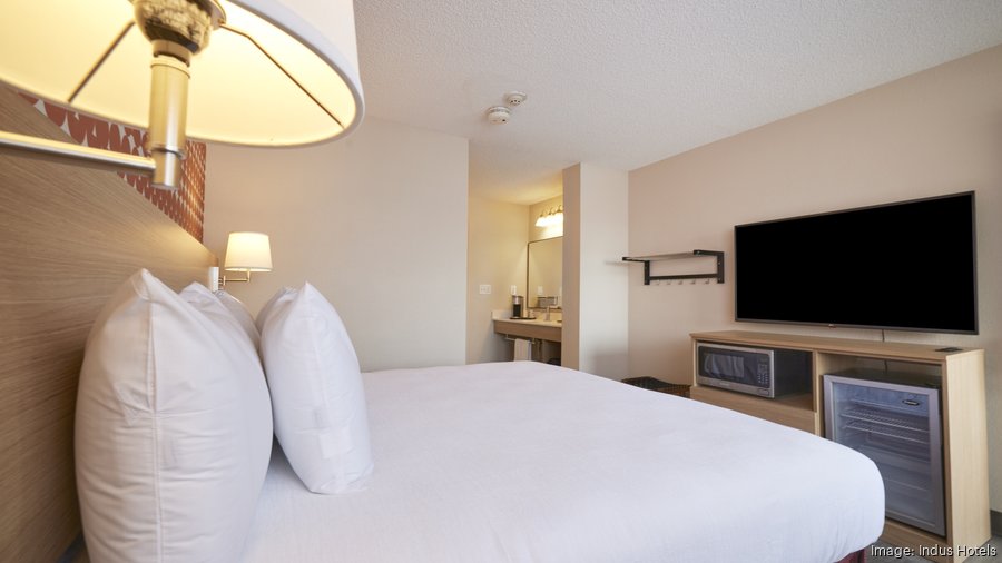 The Varsity Inn is now the Olentangy Motor Inn — photos - Columbus ...