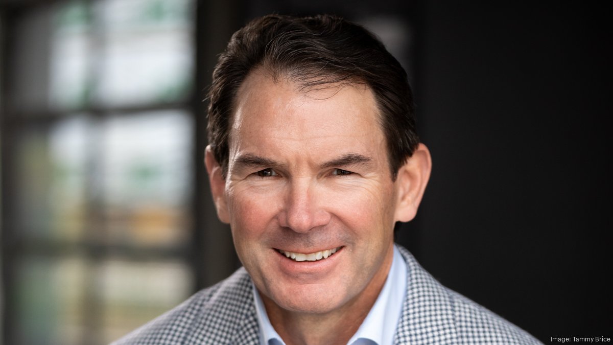 APi Group's Russ Becker is Business Journal Executive of the Year ...