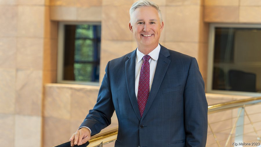 Colliers New Mexico-El Paso adds facilities to property management ...