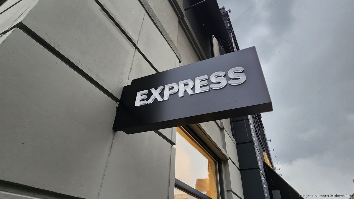 Express closing two stores in Wisconsin after filing for bankruptcy ...