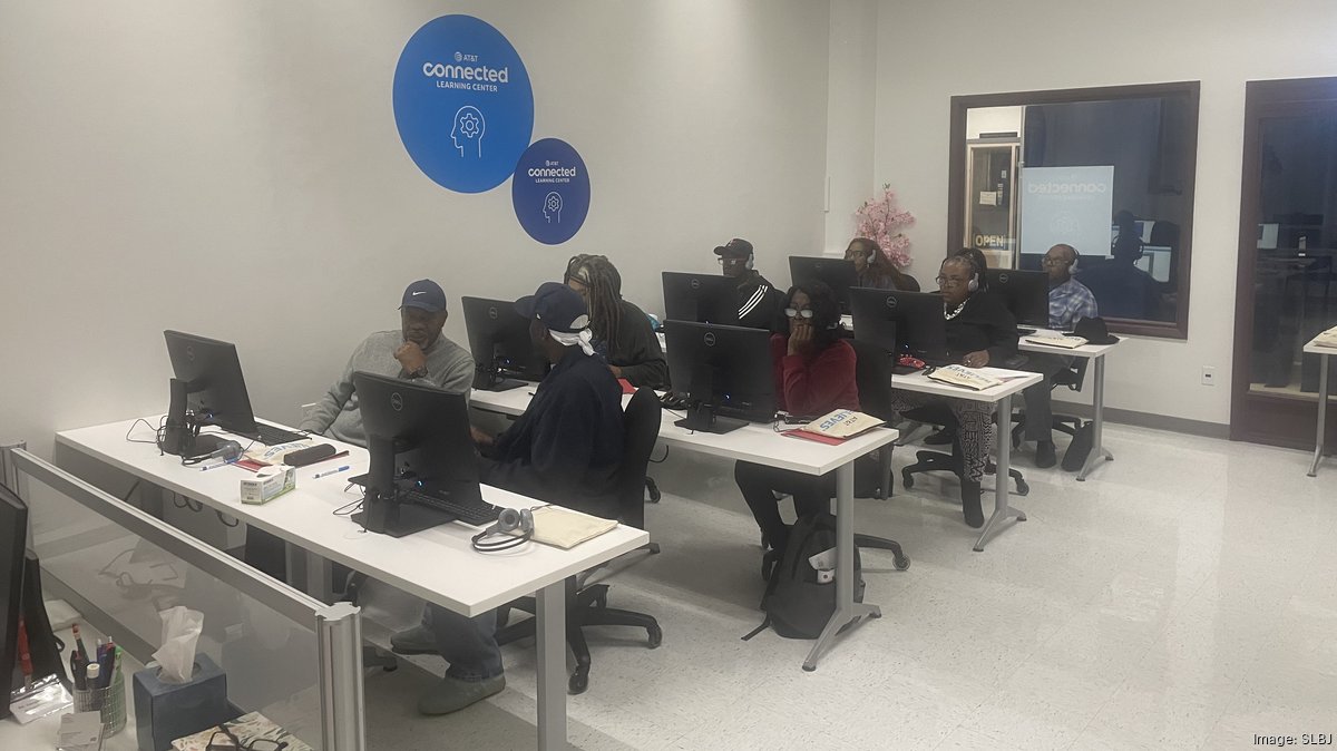 AT&T opens computer learning center at Urban League of Metropolitan St ...