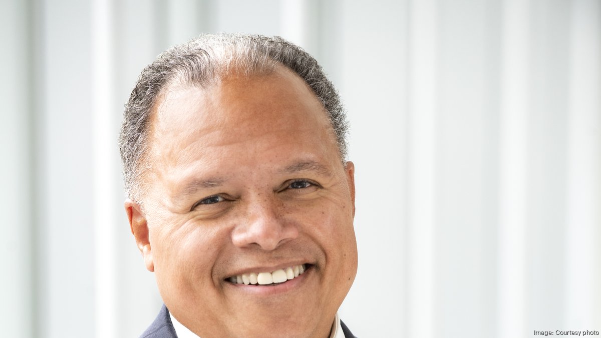 Brigham and Women's Hospital president steps down - Boston Business Journal