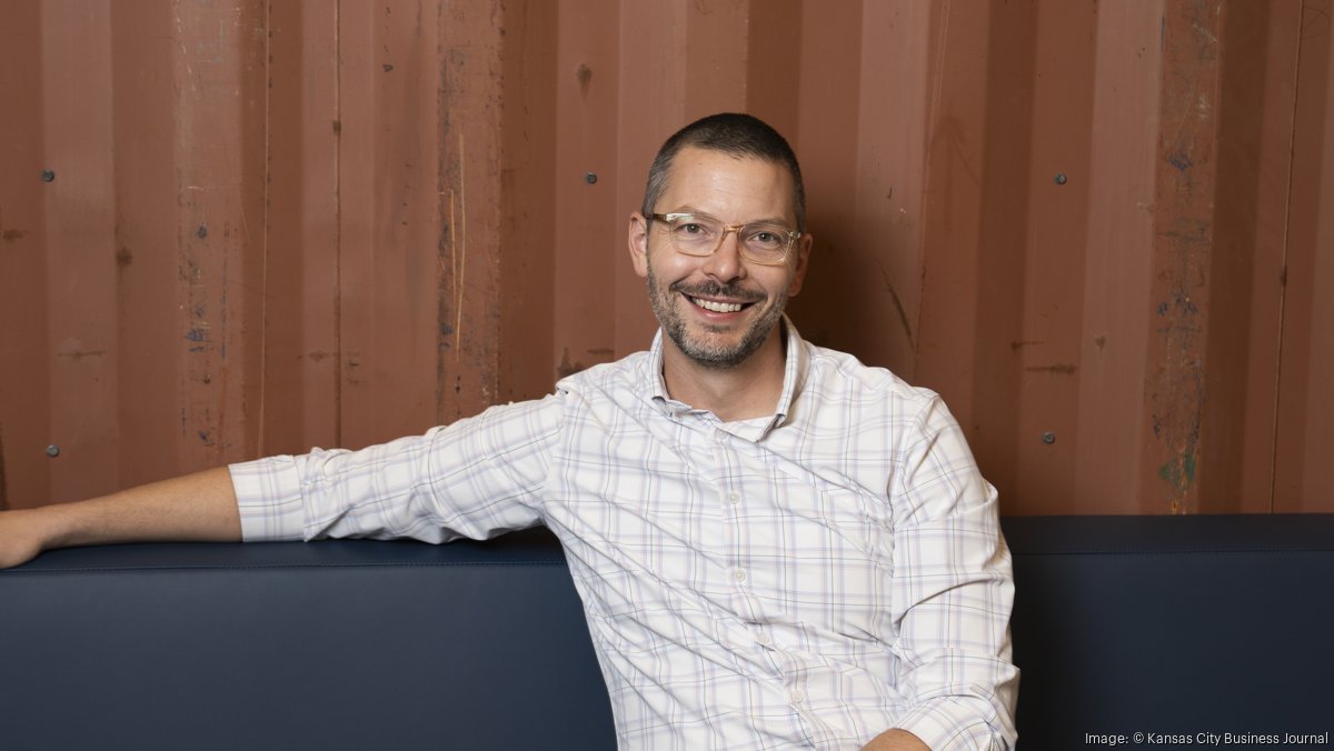 Scarbrough Global acquires FlowFreight, expands to Europe - Kansas City ...
