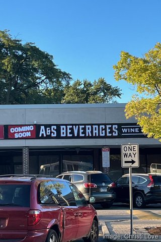 A&S Beverages to open 'liquor boutique' in Chicago's Hyde Park ...