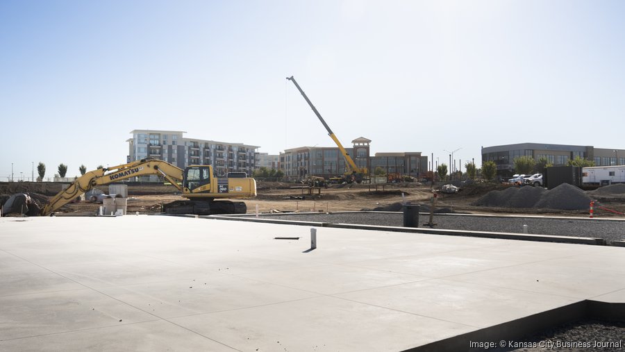 Copaken Brooks lands new tenant on Restaurant Row in Lenexa City Center ...