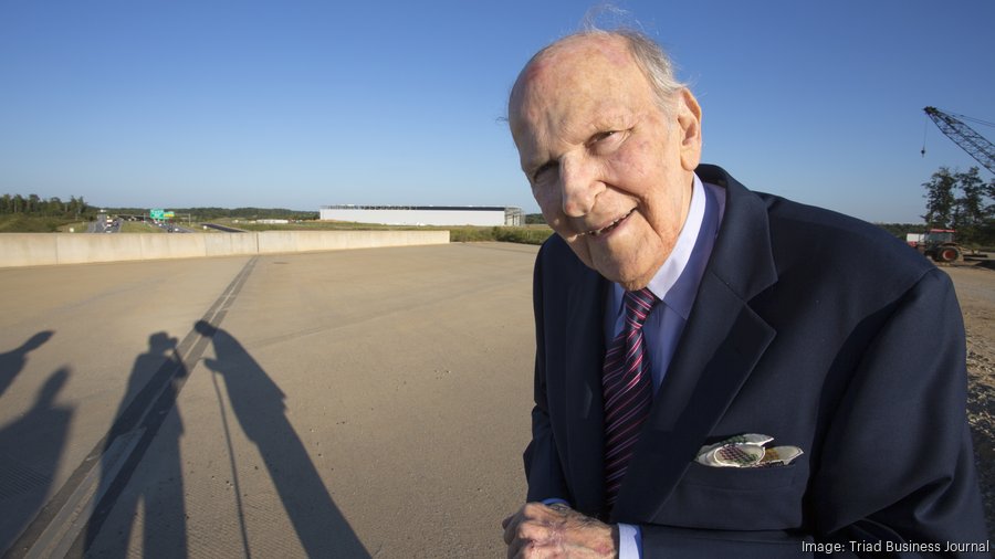 Henry Isaacson, longtime Greensboro airport chairman and champion, dies ...