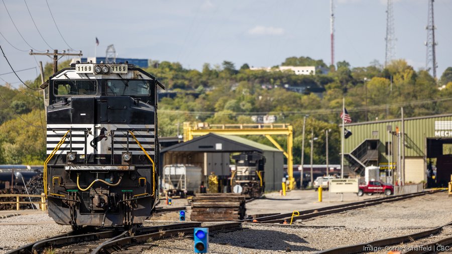 Cincinnati Southern Railway sale: Ex-mayors blast back at opponents ...
