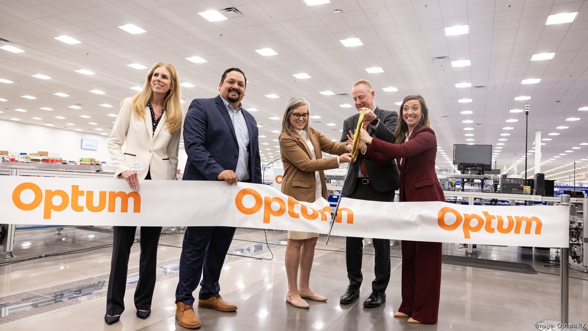 Large health care firm Optum opens massive East Valley delivery ...
