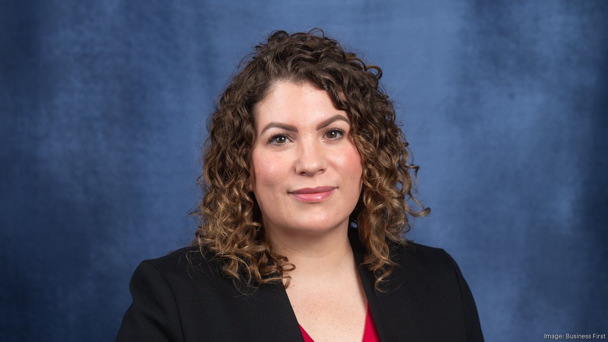 Jenna Goldsmith of Jenna L. Goldsmith NP Medical Spa named a 2023 Buffalo Business First 40 ...