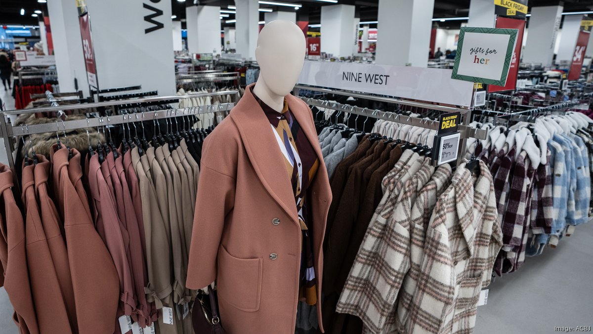 Kohl's shifts product strategy to provide more dress and casual wear ...