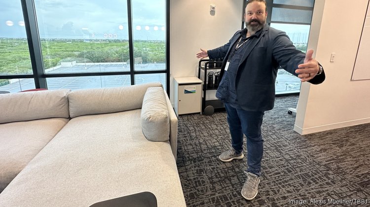 Inside Stuart Brown's Accenture plan to build its Tampa Bay business ...