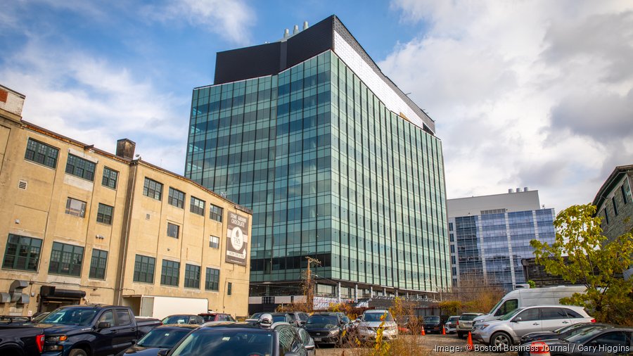 Largest Massachusetts general contractors face end of building boom ...