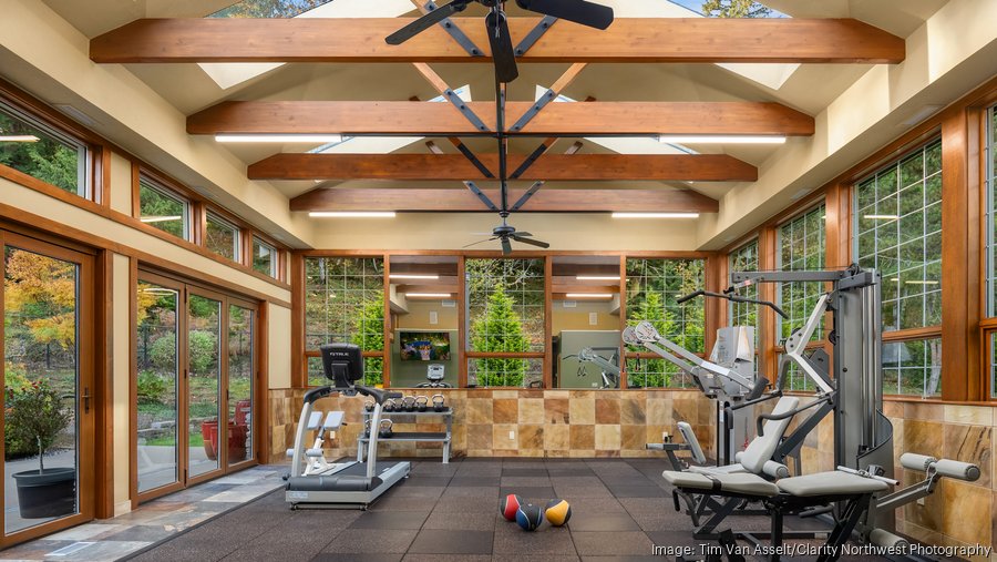 Nick Coluccio's Issaquah manse goes on the market - Puget Sound ...