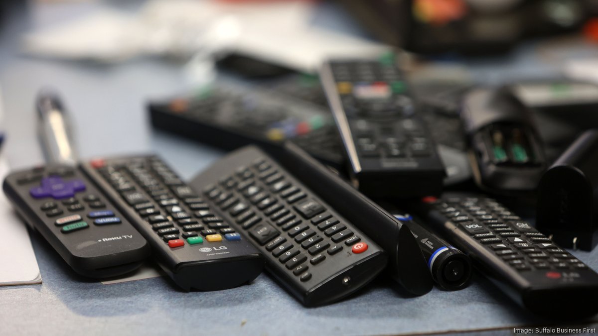 Meteorologist Sam Kuffel gets temporary post — but not in Milwaukee ...