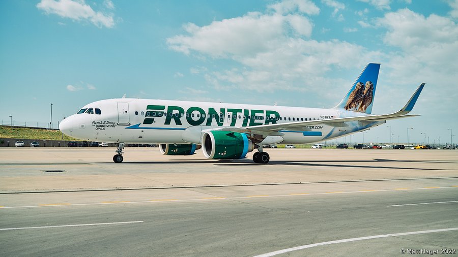 Frontier Airlines offers to buy low-cost rival Spirit Airlines out of ...