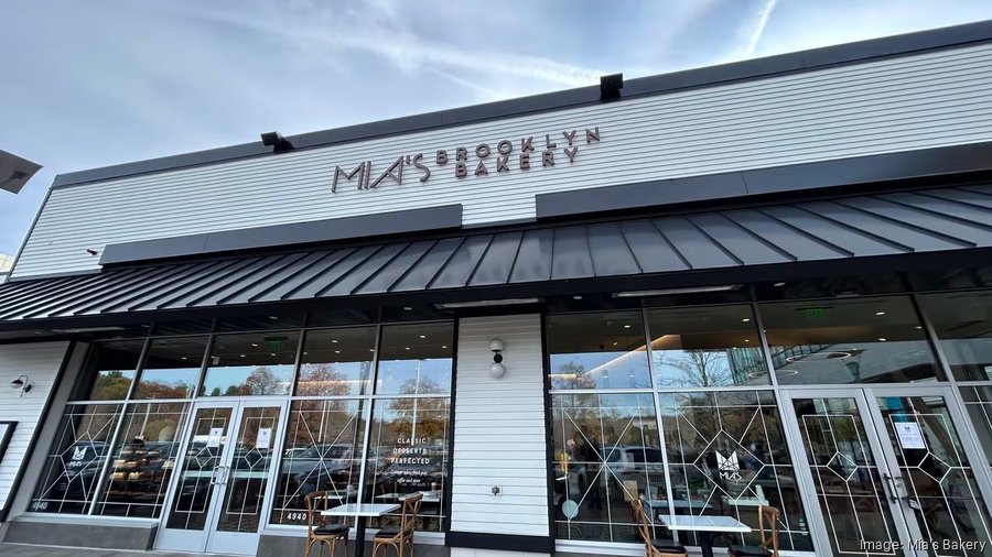 Brooklyn bakery Mia's opens first Boston-area location - Boston ...