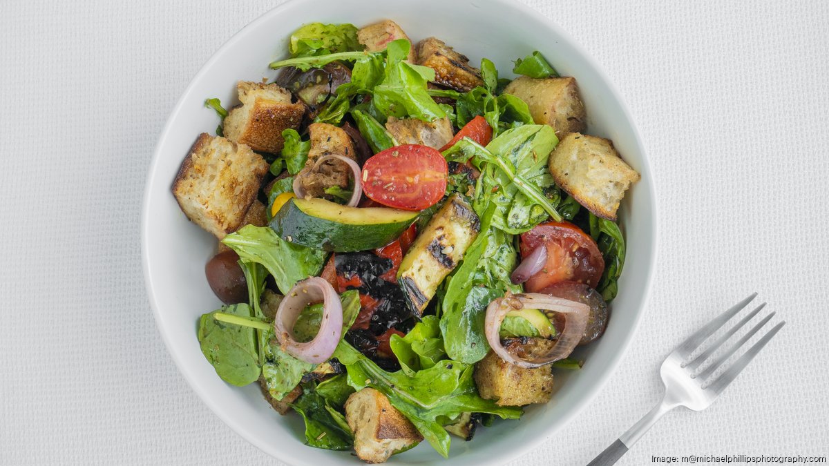 Good Eating Co. to open in Chicago's Central Loop - Chicago Business ...