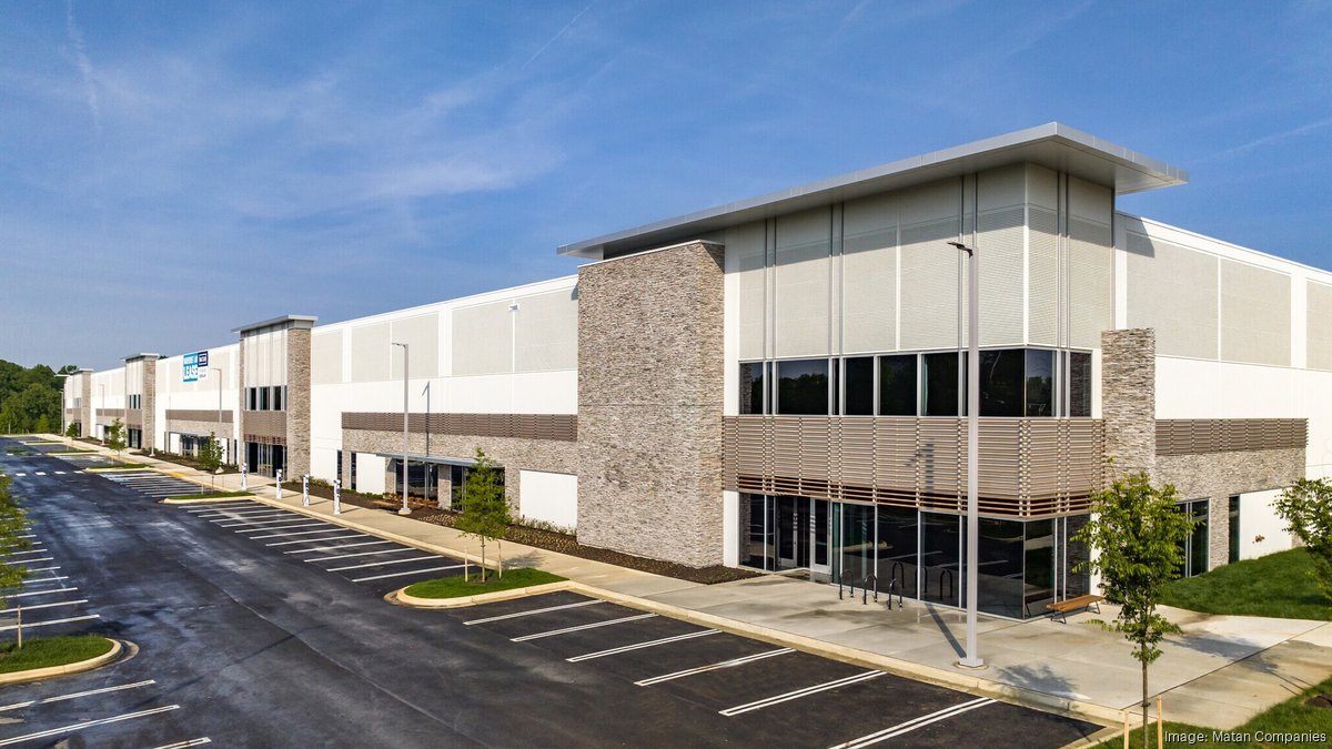 AstraZeneca signs massive lease near existing Gaithersburg campus ...