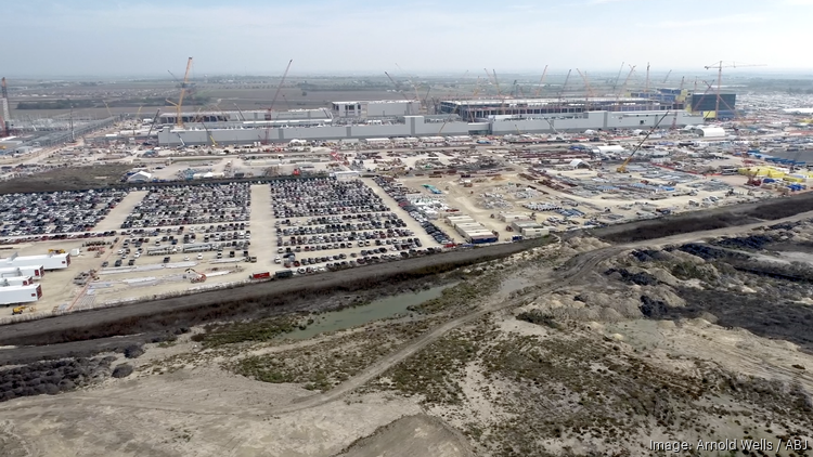 RCR Taylor Logistics Park showing major signs of progress - Austin ...