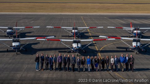 Textron Aviation delivers 6 Cessna airplanes to the Civil Air Patrol ...