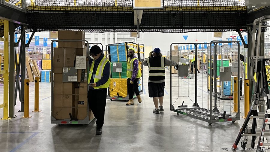 Amazon part-timer climbs to the top, launches Hamburg site - Buffalo ...