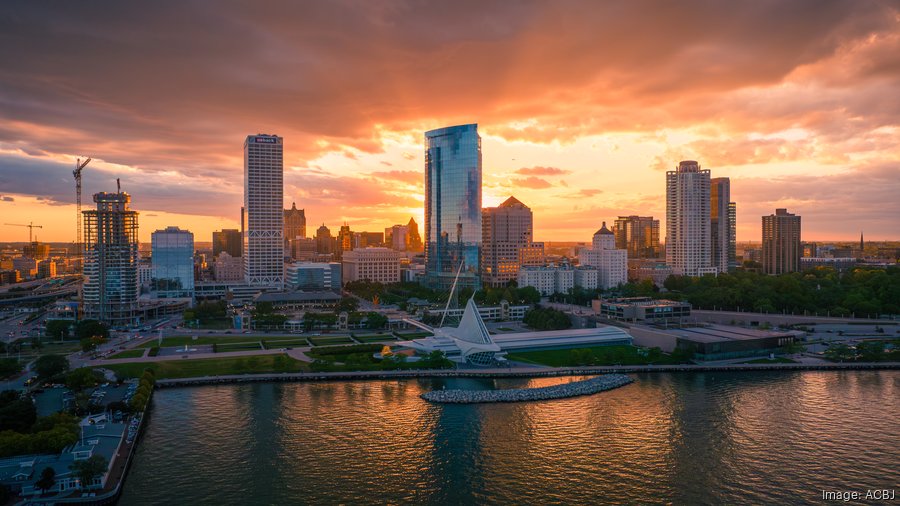 Top 20 must-see drone photos of Milwaukee during 2023 - Milwaukee ...