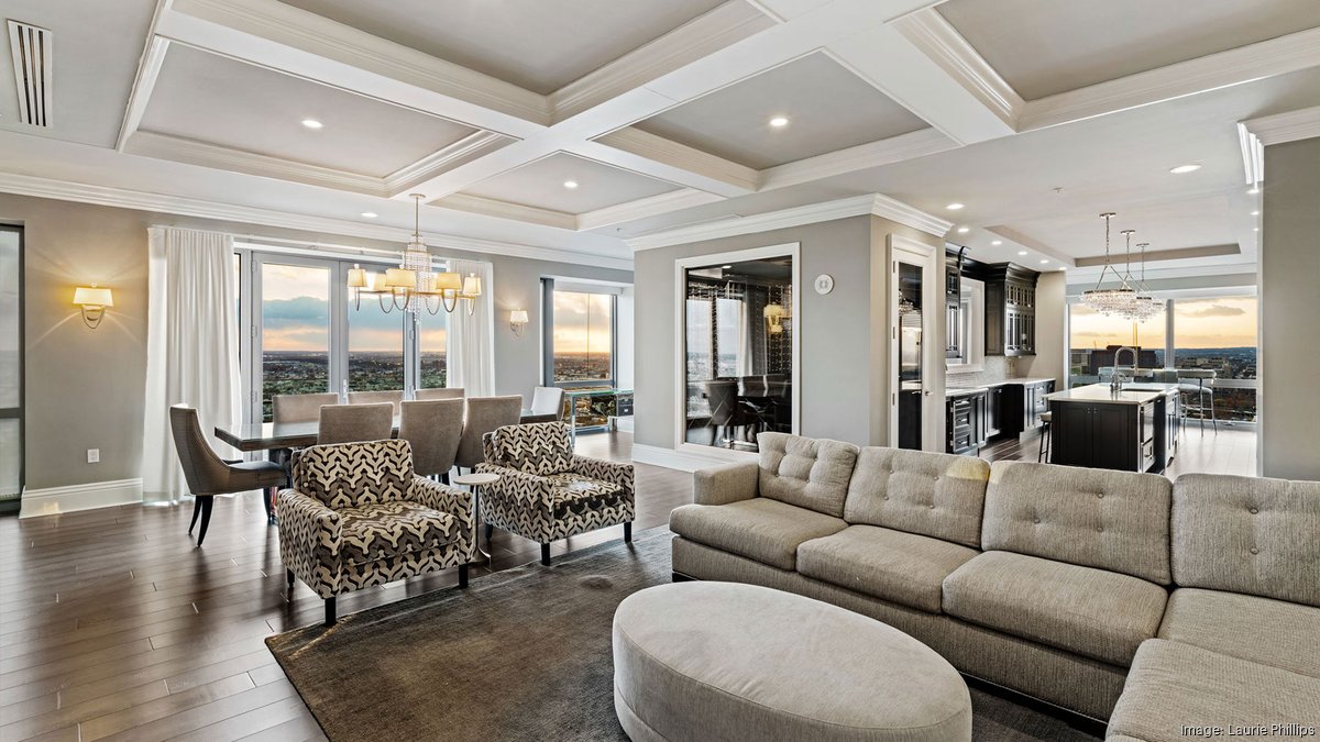 Ryan Howard's Rittenhouse Square condo re-lists for $4.95M ...