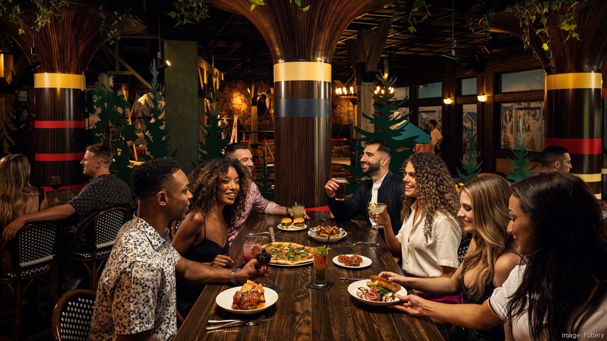 Puttery Miami opens in Wynwood with adults-only miniature golf - South ...